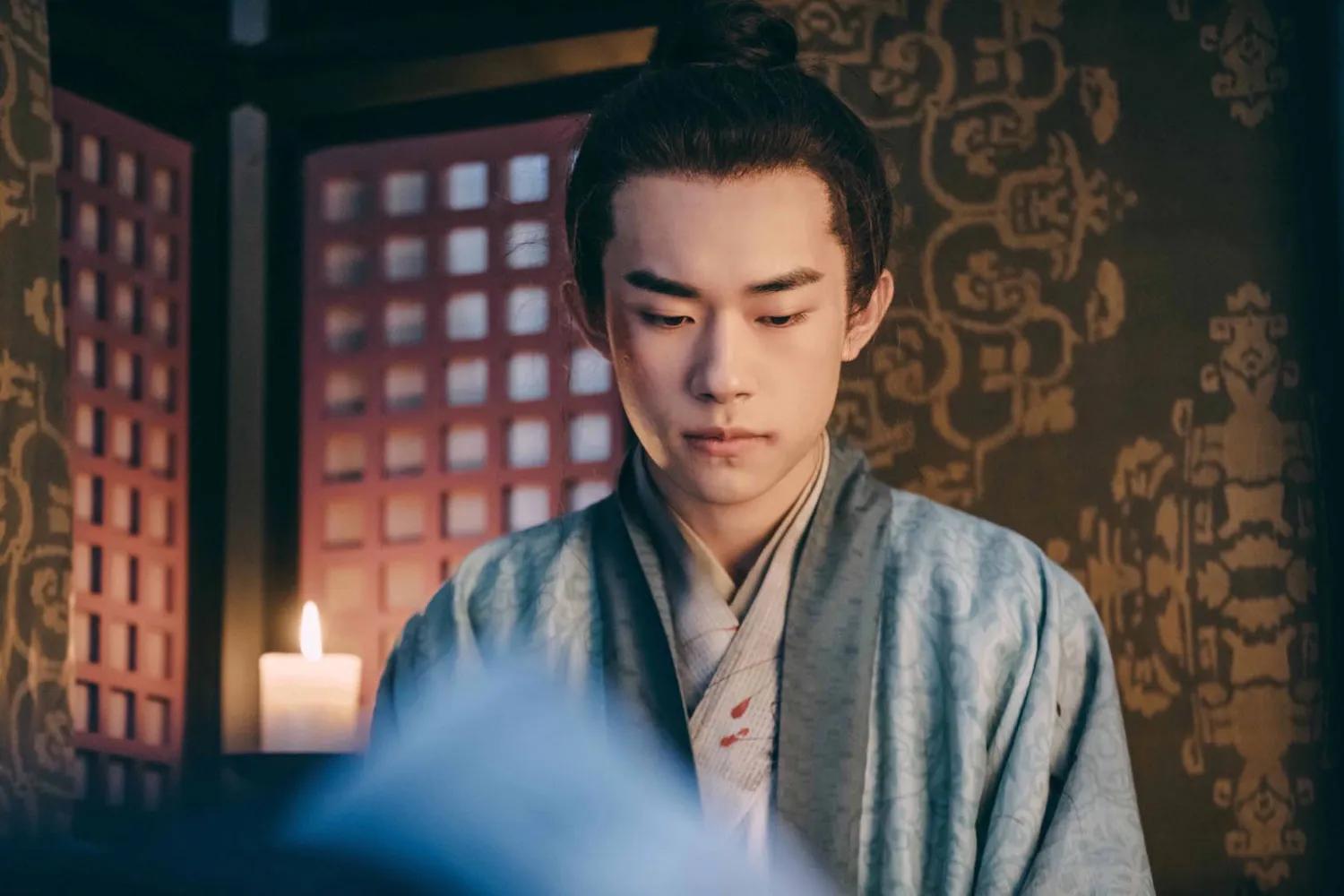 Pear vortex is not equal to dimple!Inventory of the actor in the ...