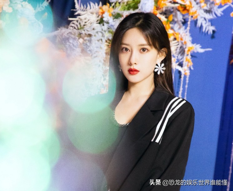 Why is Meng Ziyi so beautiful, with bright eyes and big eyes, inherited ...