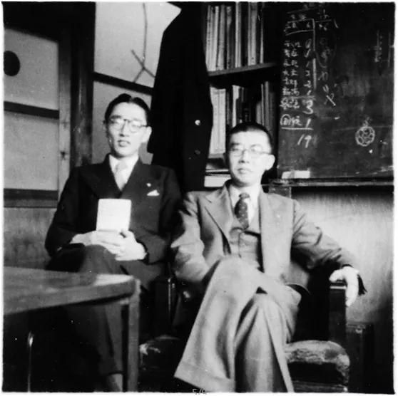 While earning money from the Chinese, sprinkle salt on the wounds of ...