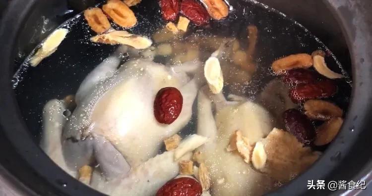 How to make pigeon soup is delicious and nutritious, learn this method ...