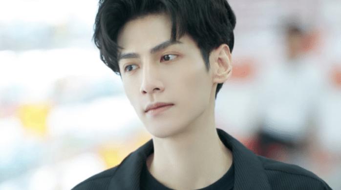The new look of Luo Yunxi's costume is exposed, he is more handsome ...