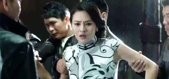 Dai Li can only use effort to interrogate a Japanese female spy and ...