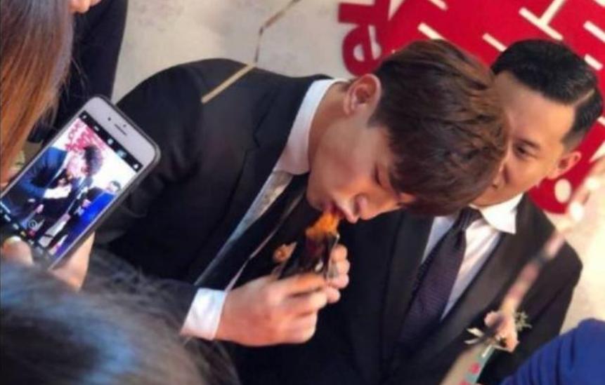 There is a professional family called "Best Man Deng Lun", and his ...