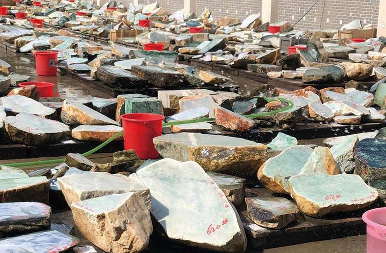 How to buy and collect jadeite - iMedia