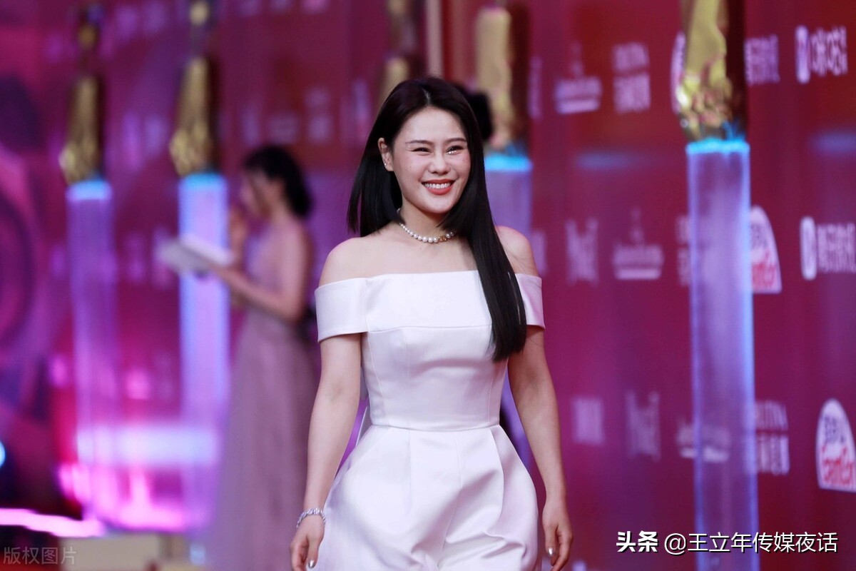 Yuan Yawei, "Stage Sisters", "Embroidered Wounds", "Ruixue Peaceful ...