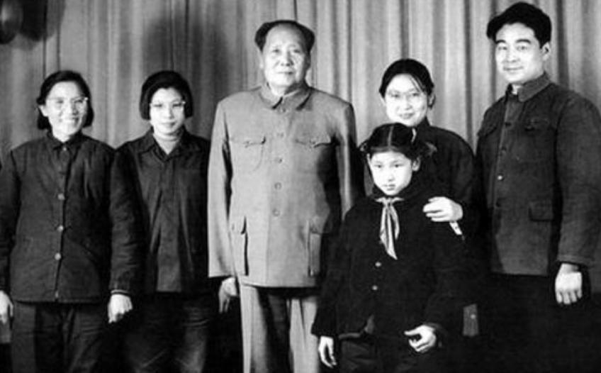 Mao Zedong's brother Mao Zemin died for 2 years, his daughter Mao ...