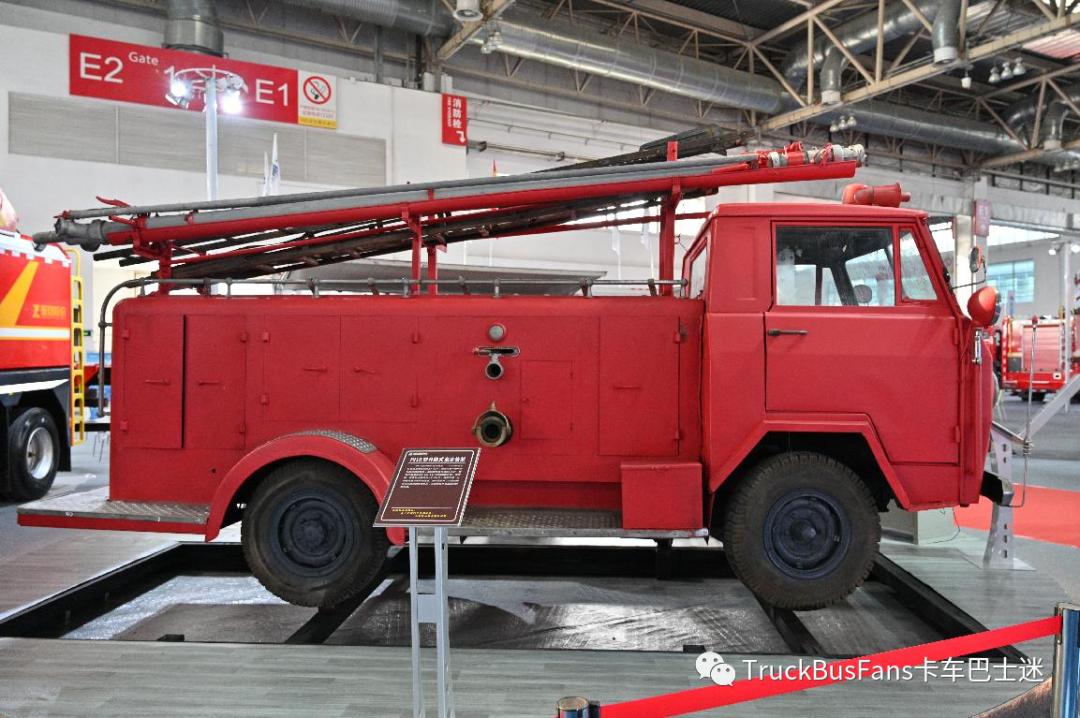 Have you seen a Shanghai fire truck in the 1970s?Actually uses the ...