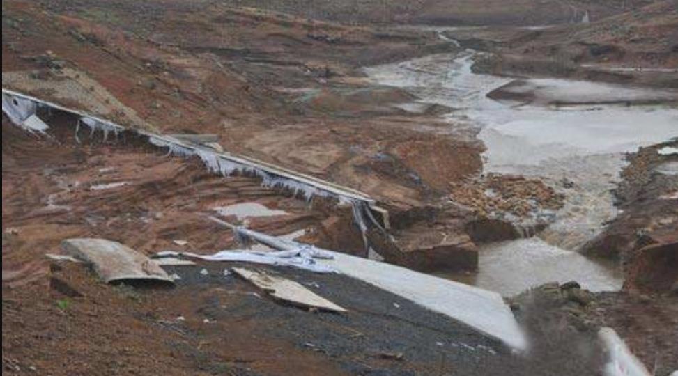 Where did the flood water finally flow?Why should the dam discharge ...