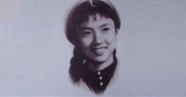 She is Lin Liguo's fiancée, beautiful and versatile, and now she is happily married to a foreign ...