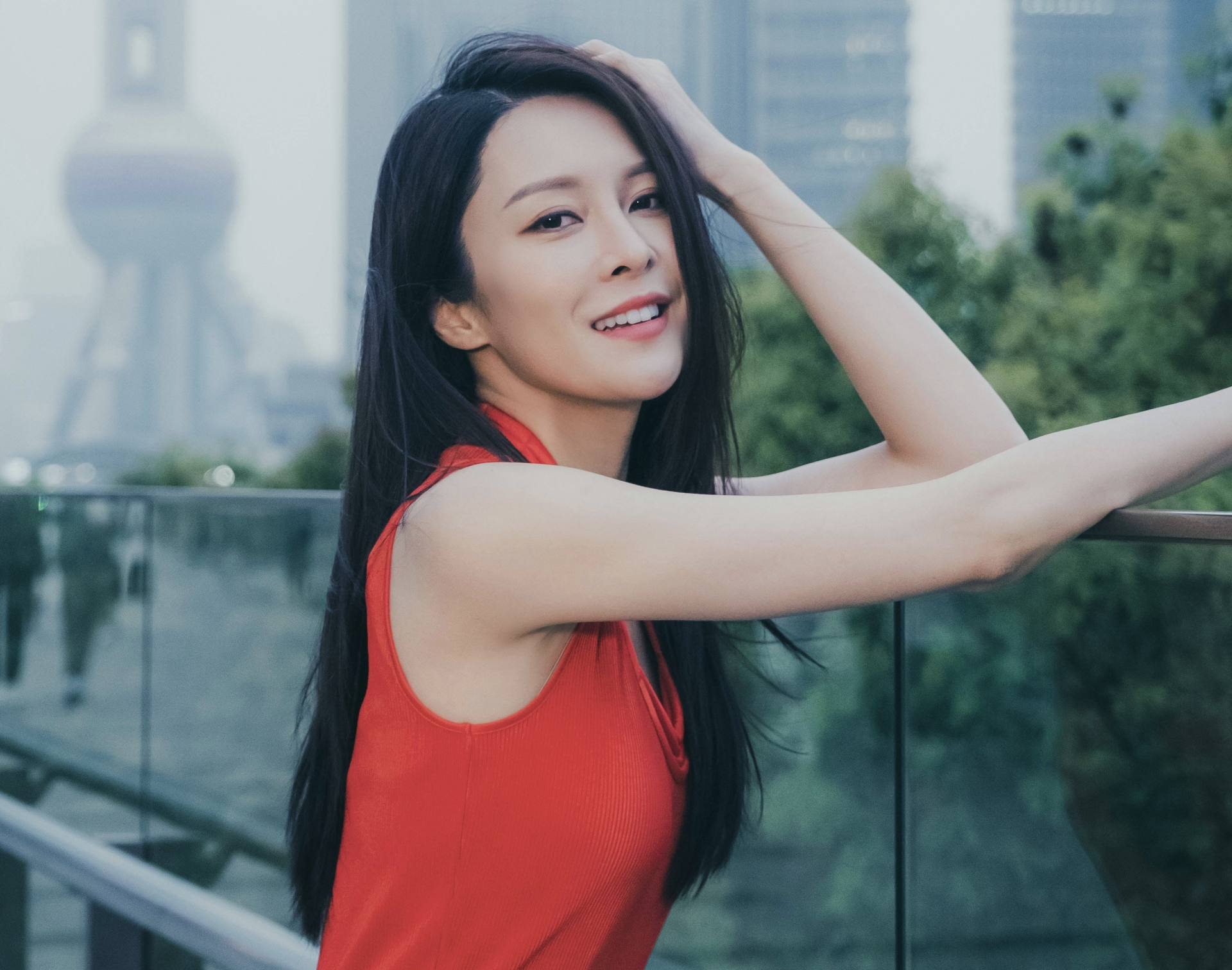 TVB Huadan Zhang Xiwen's speed is like riding on a rocket, falling in love with a foreign ...