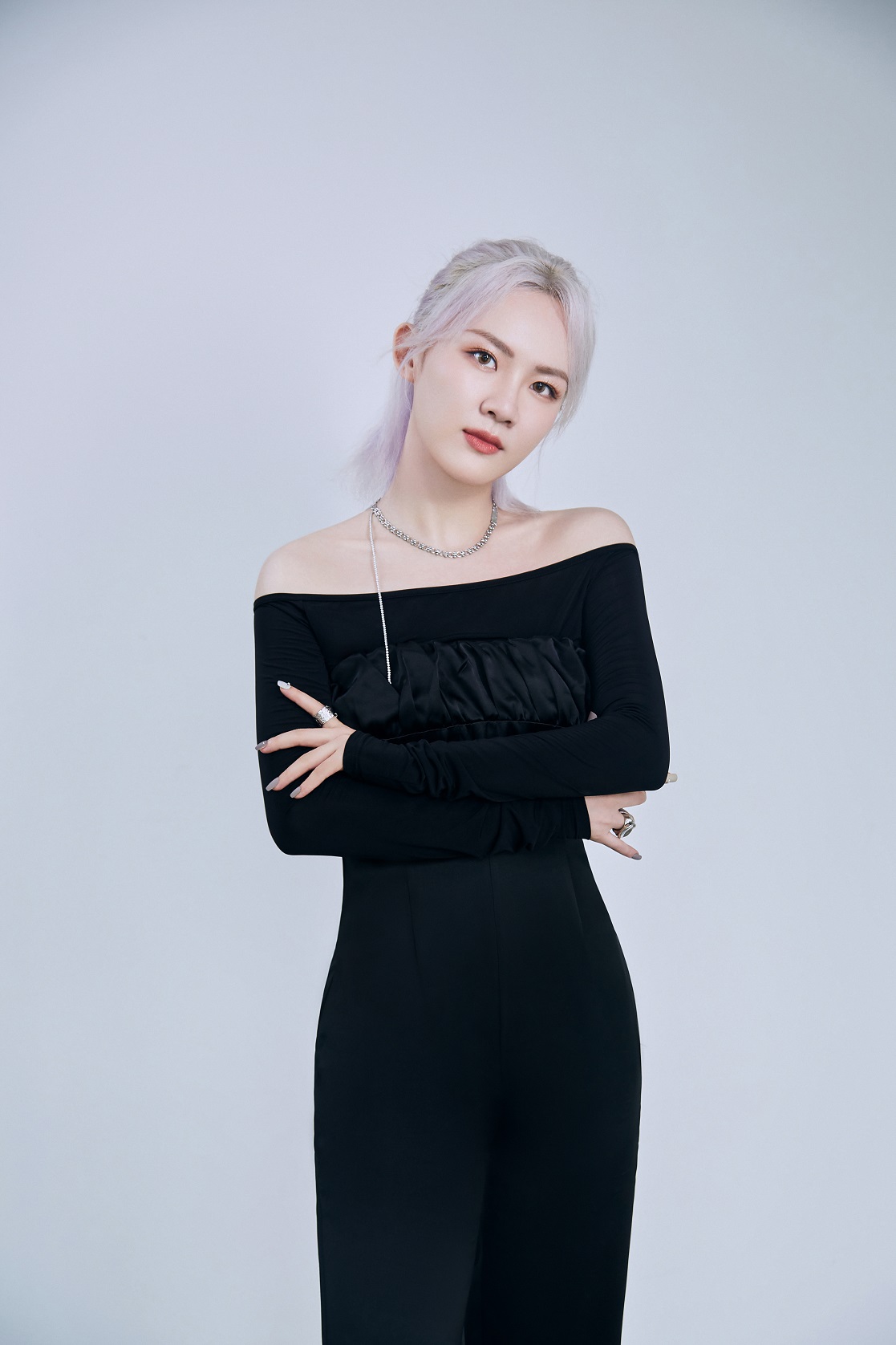 Treasure female voice TIFA Chen Zitong's first cover EP "About Her" is ...
