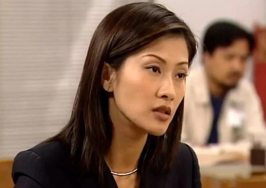 Before TVB, Hua Dan switched to teaching English?Audience: It's the ...