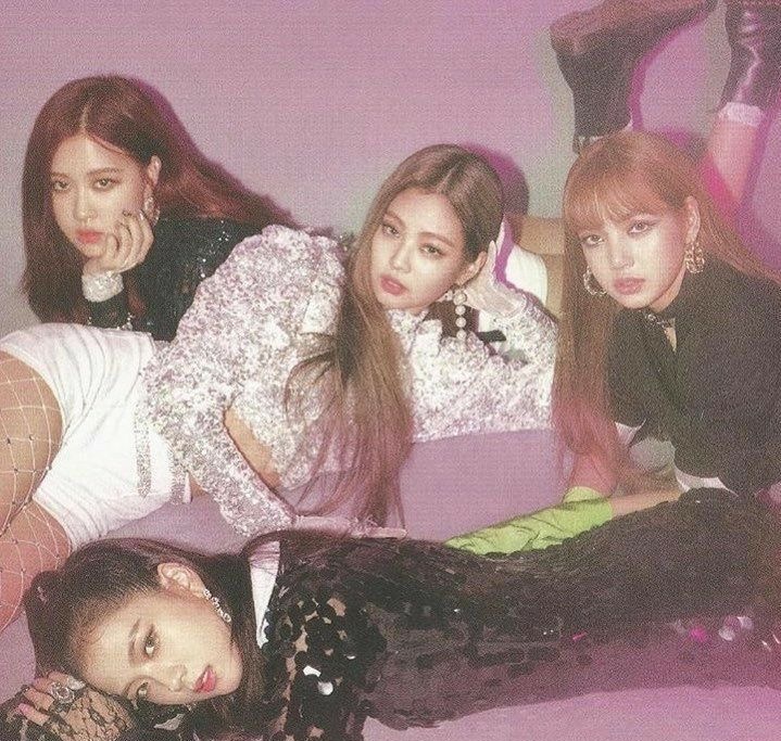 Photo of BLACKPINK's parents exposed: Jennie looks most like a mother ...