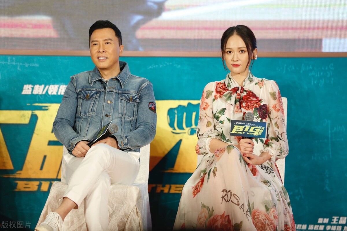 Donnie Yen's family travels, the whole family looks good, and her ...