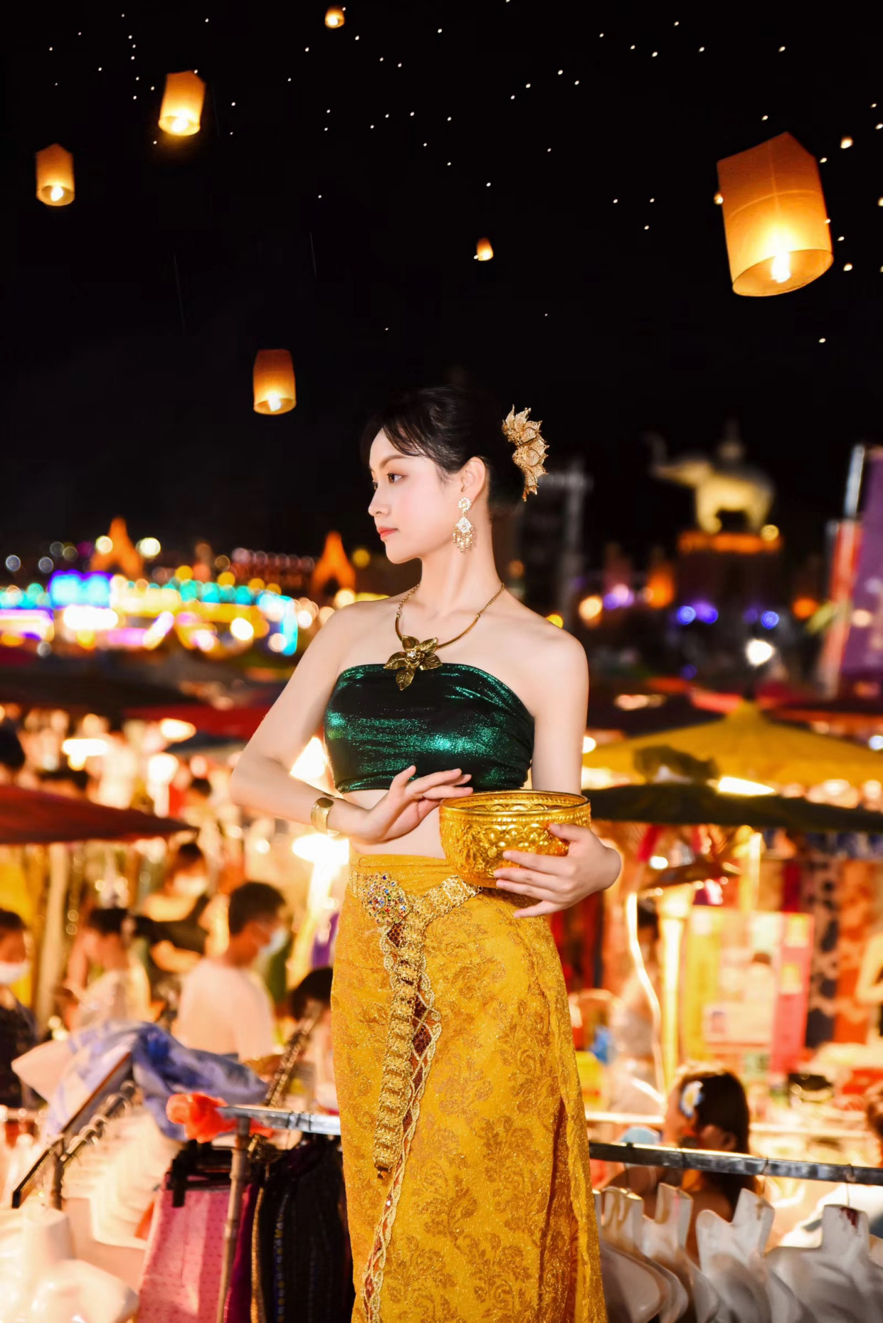 I went to the border city of Yunnan and took pictures of Dai people ...
