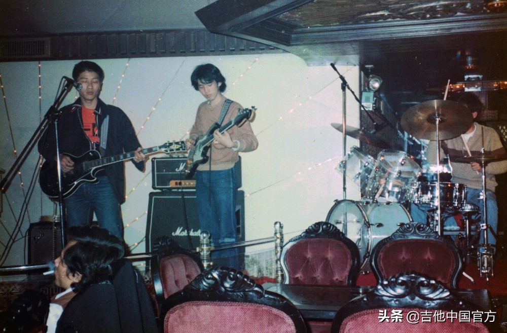 Famous Chinese musician and guitarist Jiang Jianmin - iMedia