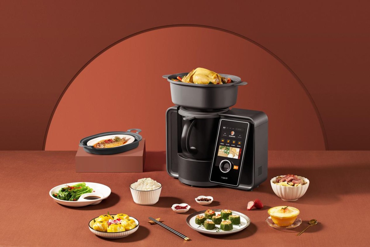 TOKIT kitchen table with AI multi-function cooking machine at the ...
