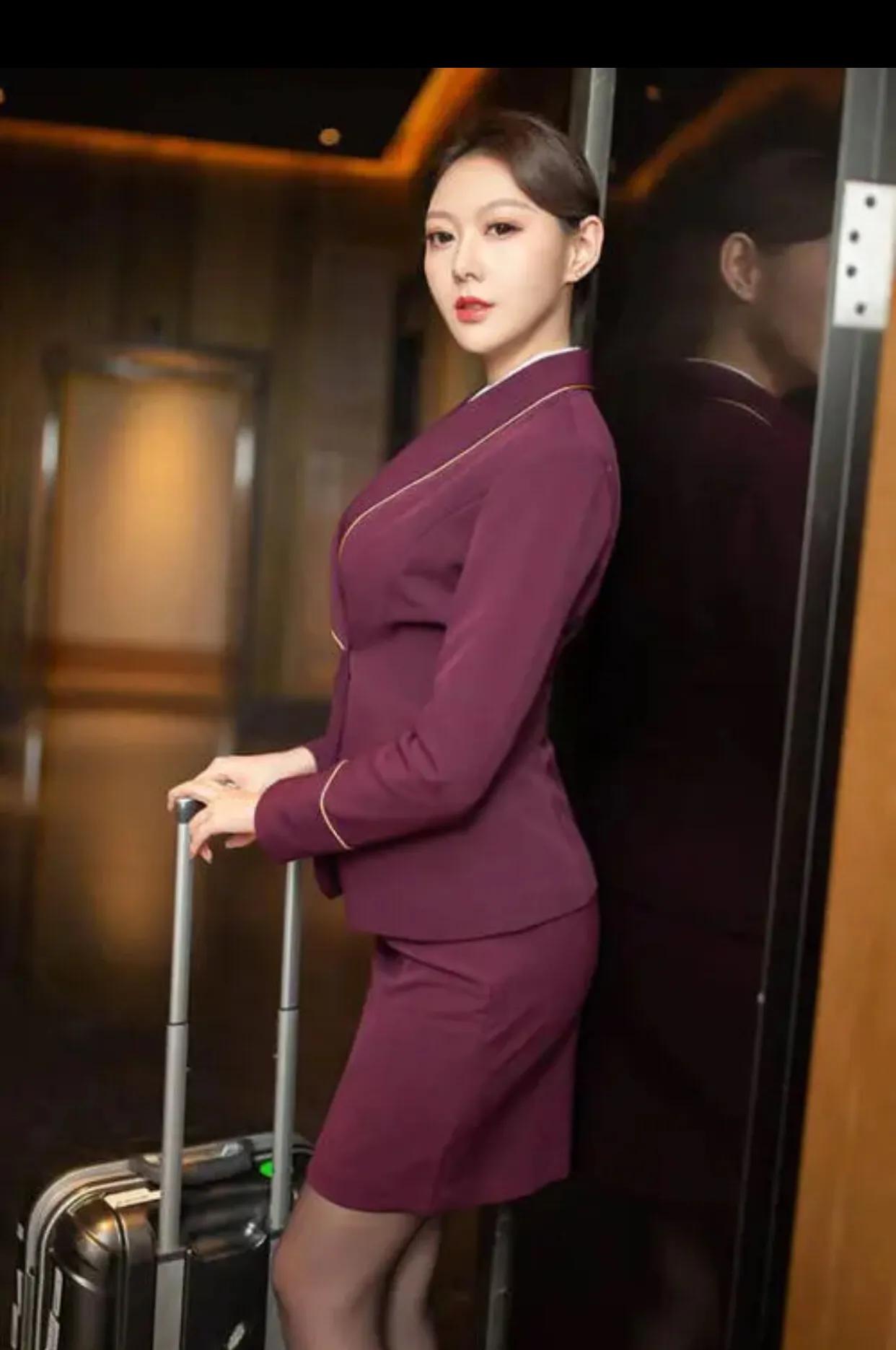 Tall stewardess uniform temptation - iMedia
