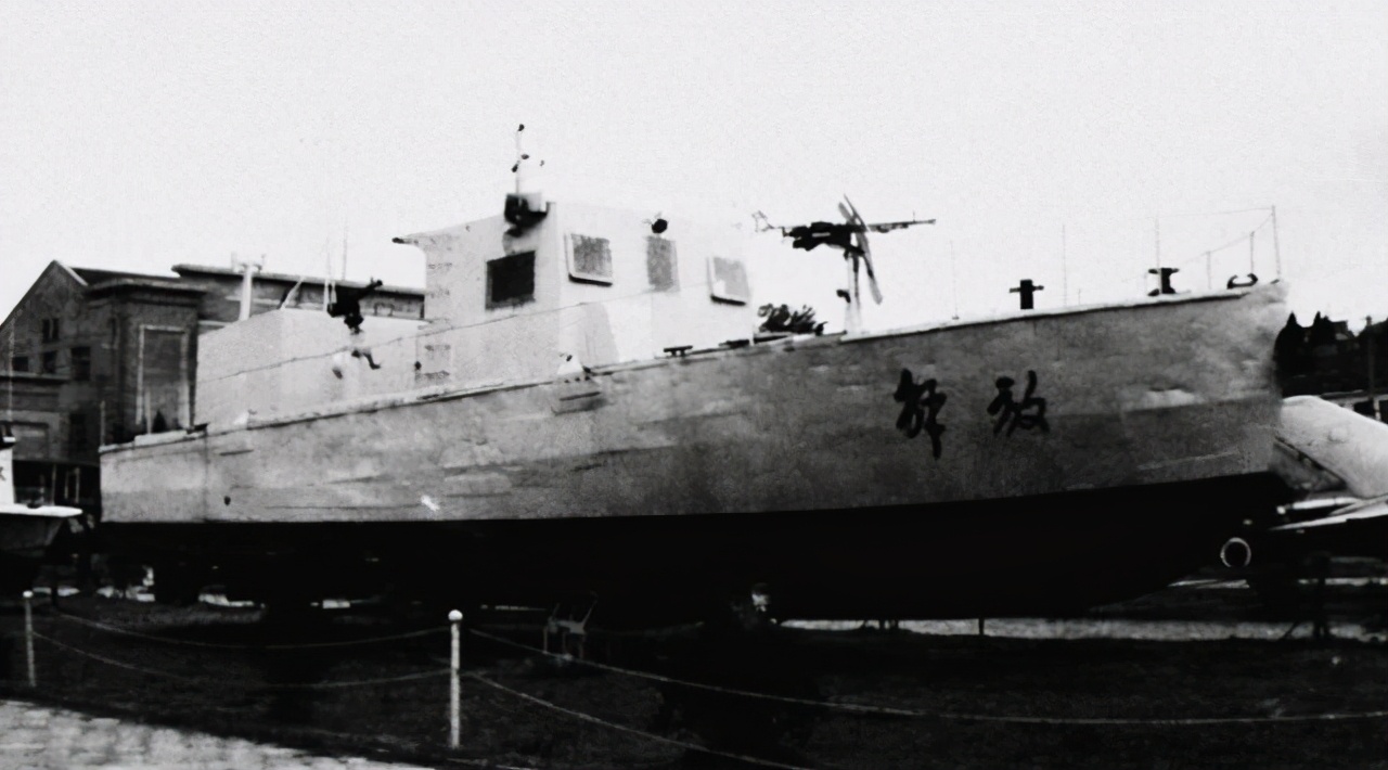 Small boats fight big ships, and the People's Navy's high-speed ...