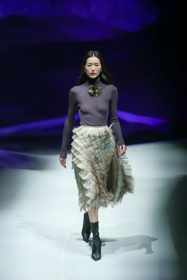 Together but different, Disu Fashion tells a modern story through ...