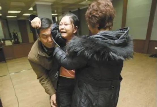 Female singer Fu Li invited the courier brother into the door, because ...