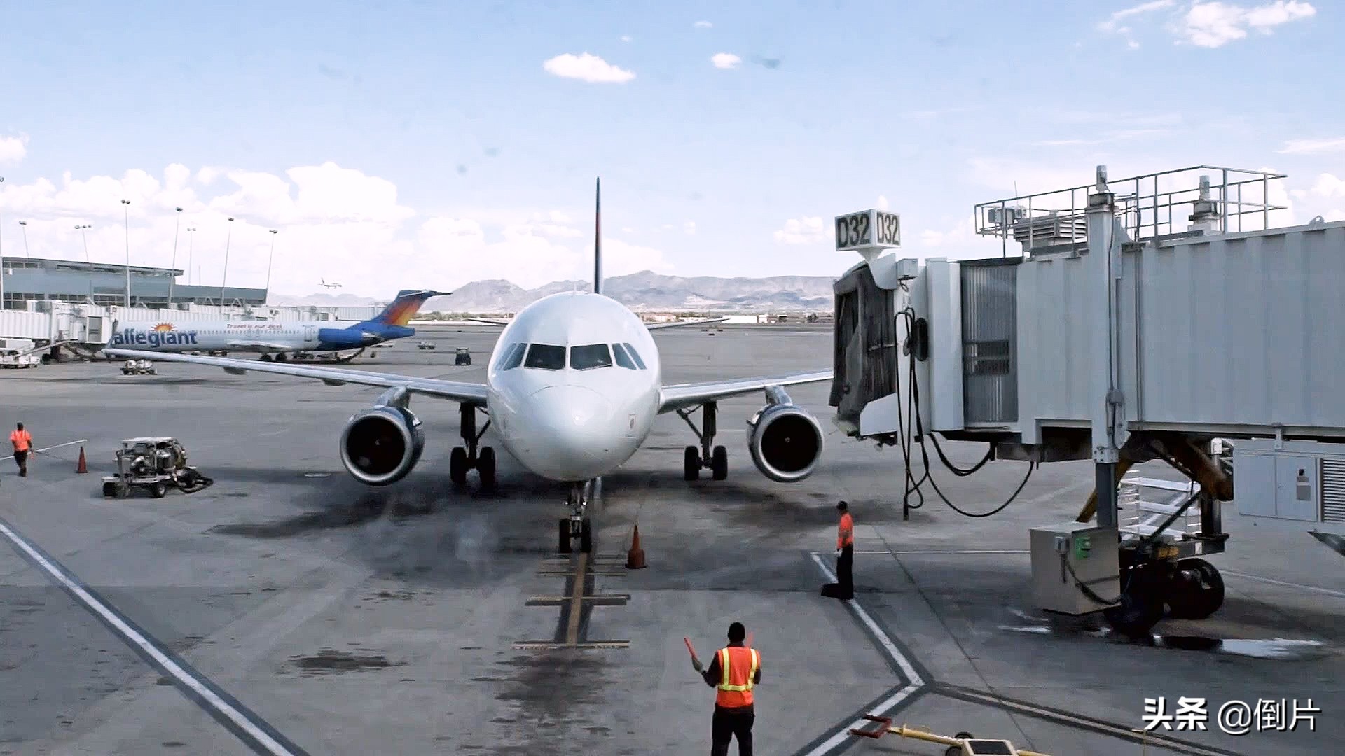 Air crash!Why did Tarom Flight 371 free fall from high altitude? - iMedia