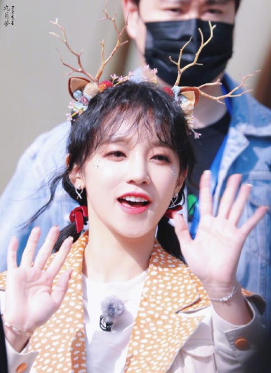 The latest look of "Running Man", the baby is still beautiful and ...