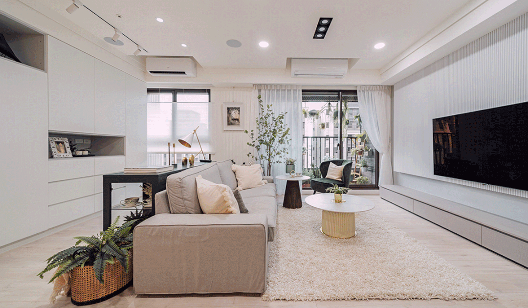 Her house is 116 square meters, the decoration is not luxurious, but ...