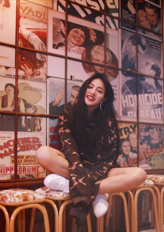 The9 member Xie Keyin is gorgeous and charming - iMedia