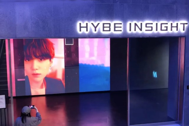 Visit to Korea's "HYBE INSIGHT" Museum!Experience the music road of ...