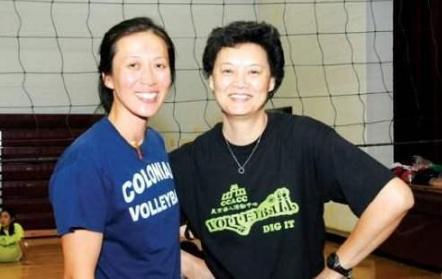 Chinese women's volleyball hero Zhou Xiaolan, who resigned and settled ...