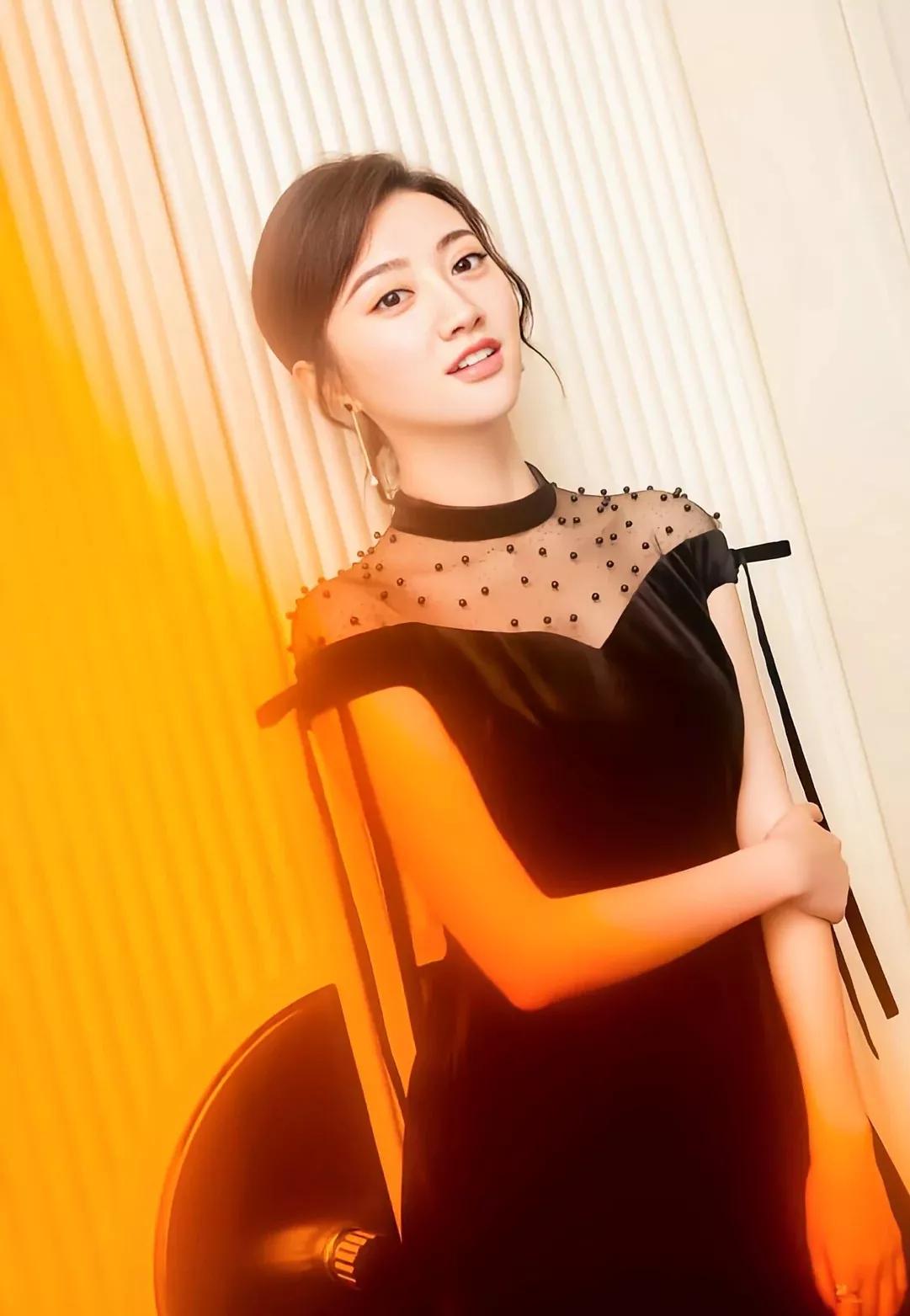 Jing Tian Jing Tian, you are so beautiful, aren't you? - iMedia