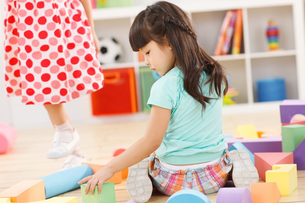 Children want to buy toys?Whether to satisfy or refuse, parents should ...