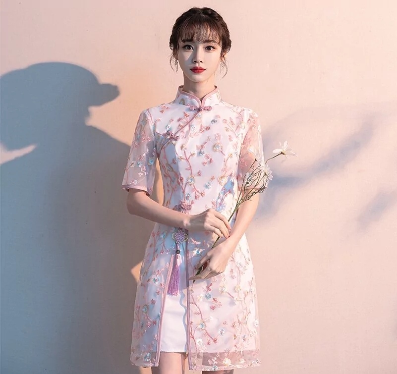 The beautiful summer starts with a cheongsam dress - iMedia