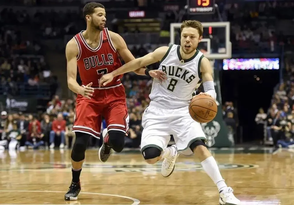 Goodbye, NBA!He's only 30 years old, he's James' superhero - iMedia