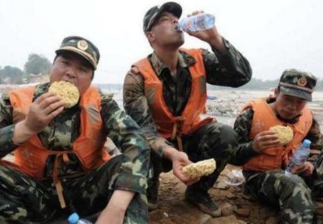 A dish that soldiers love to eat is not a big fish, anyone who has been ...