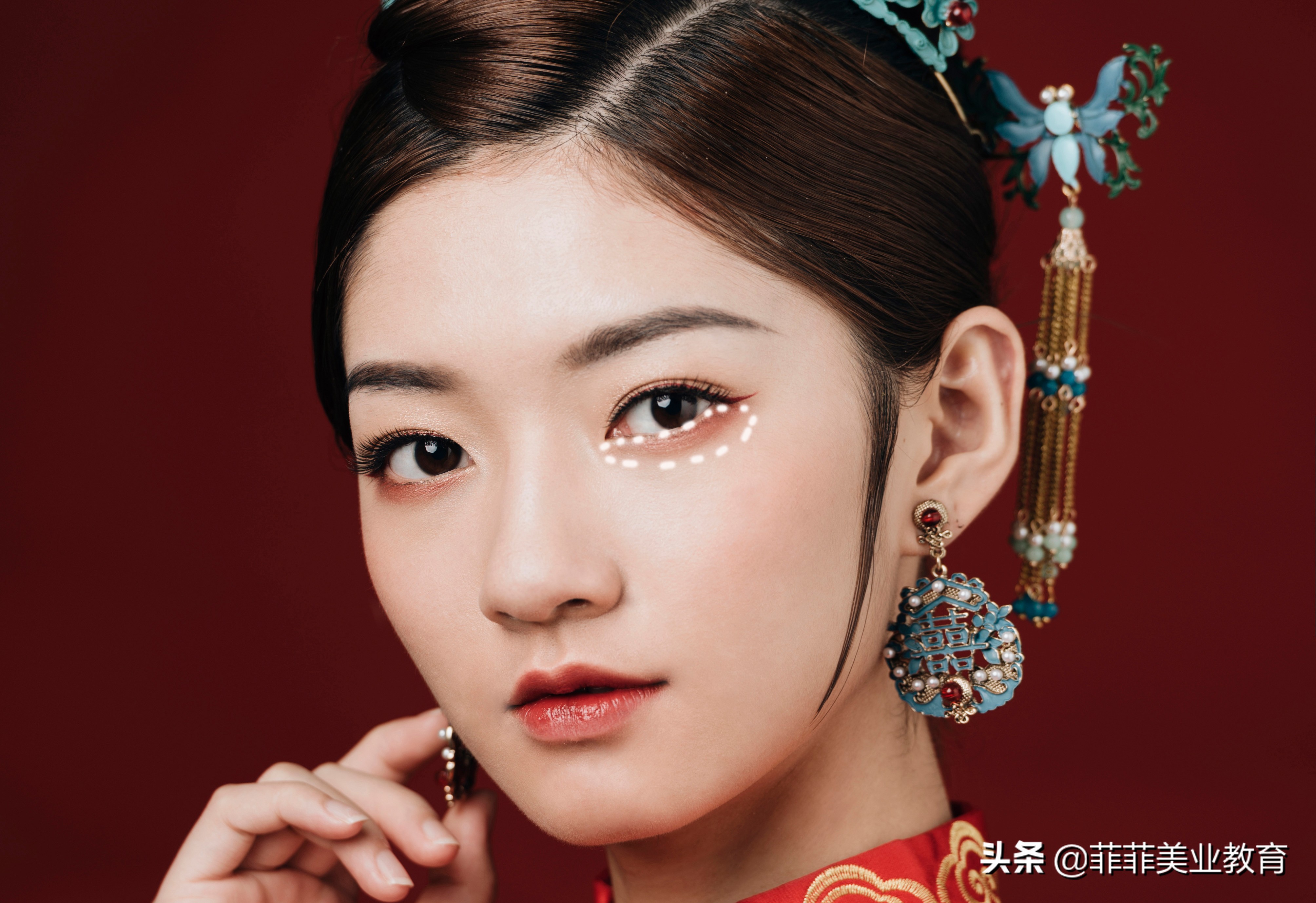 How should Chinese bridal makeup be applied?What should be paid ...