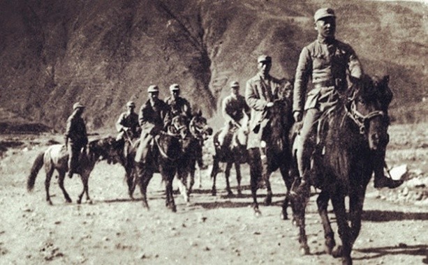 After Lin Biao was accidentally injured by a friendly army, Wei Lihuang ...