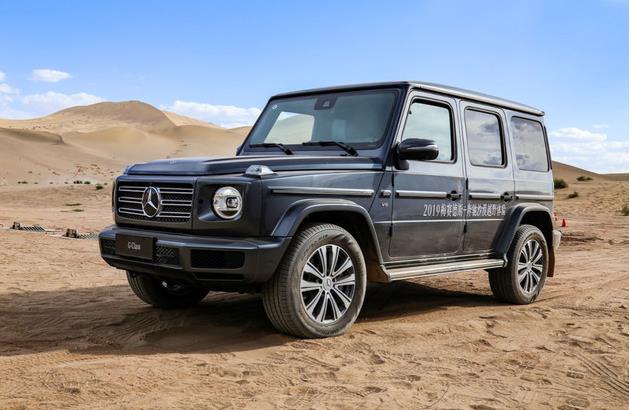 Which off-road performance is better between Mercedes-Benz G-Class and ...