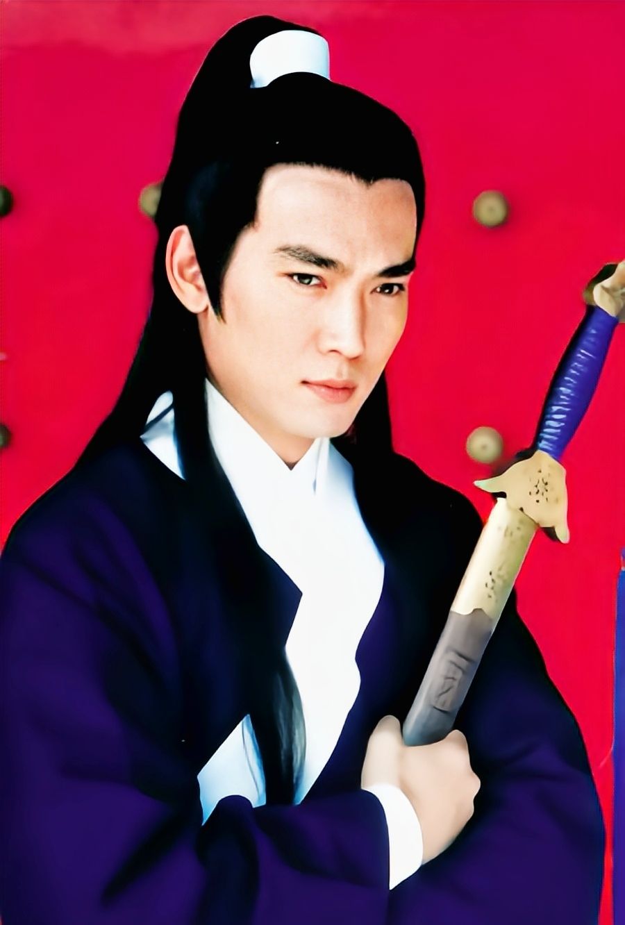 53-year-old Jiao Enjun: The life of the most beautiful man in costume ...