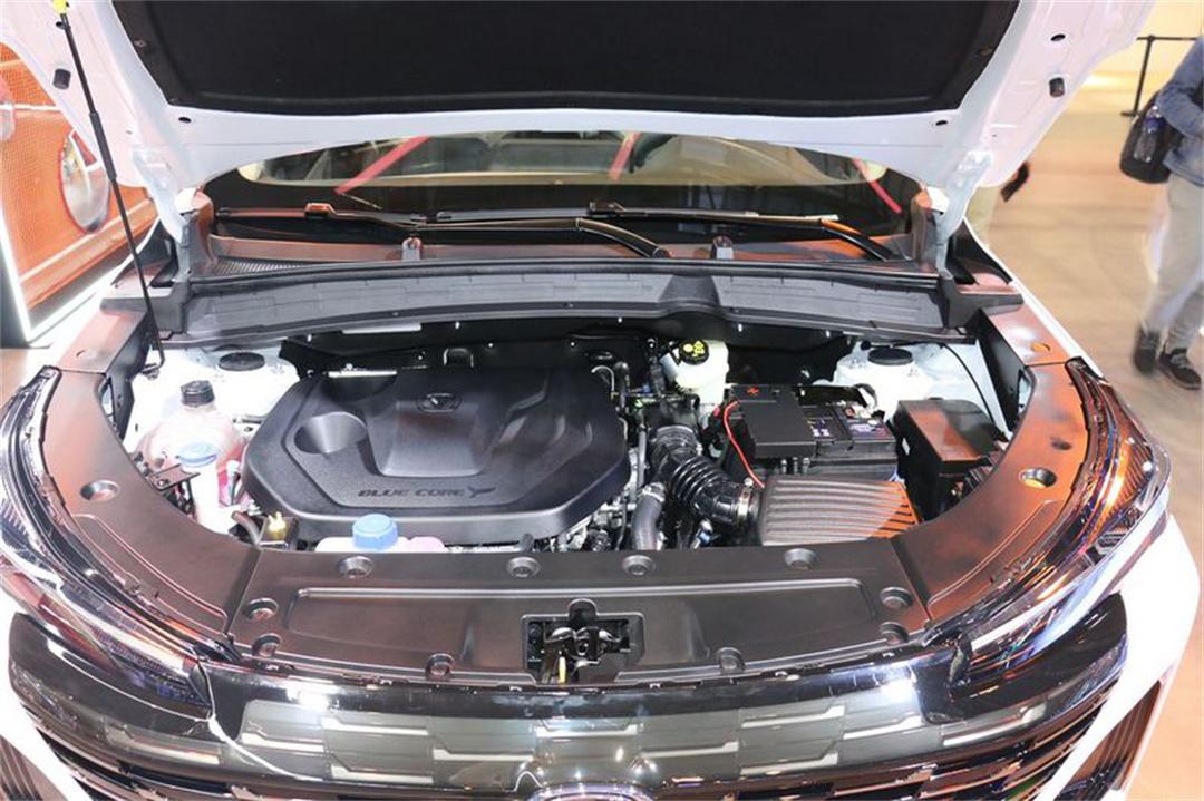 New appearance, new interior, stronger power!The second-generation ...