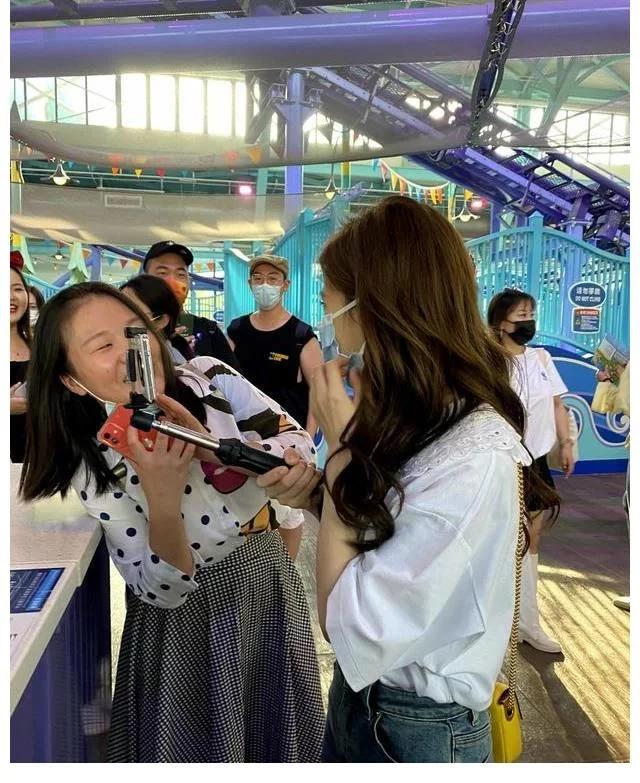 Why do so many people like Feng Timo?Encountered in the studio, willing ...