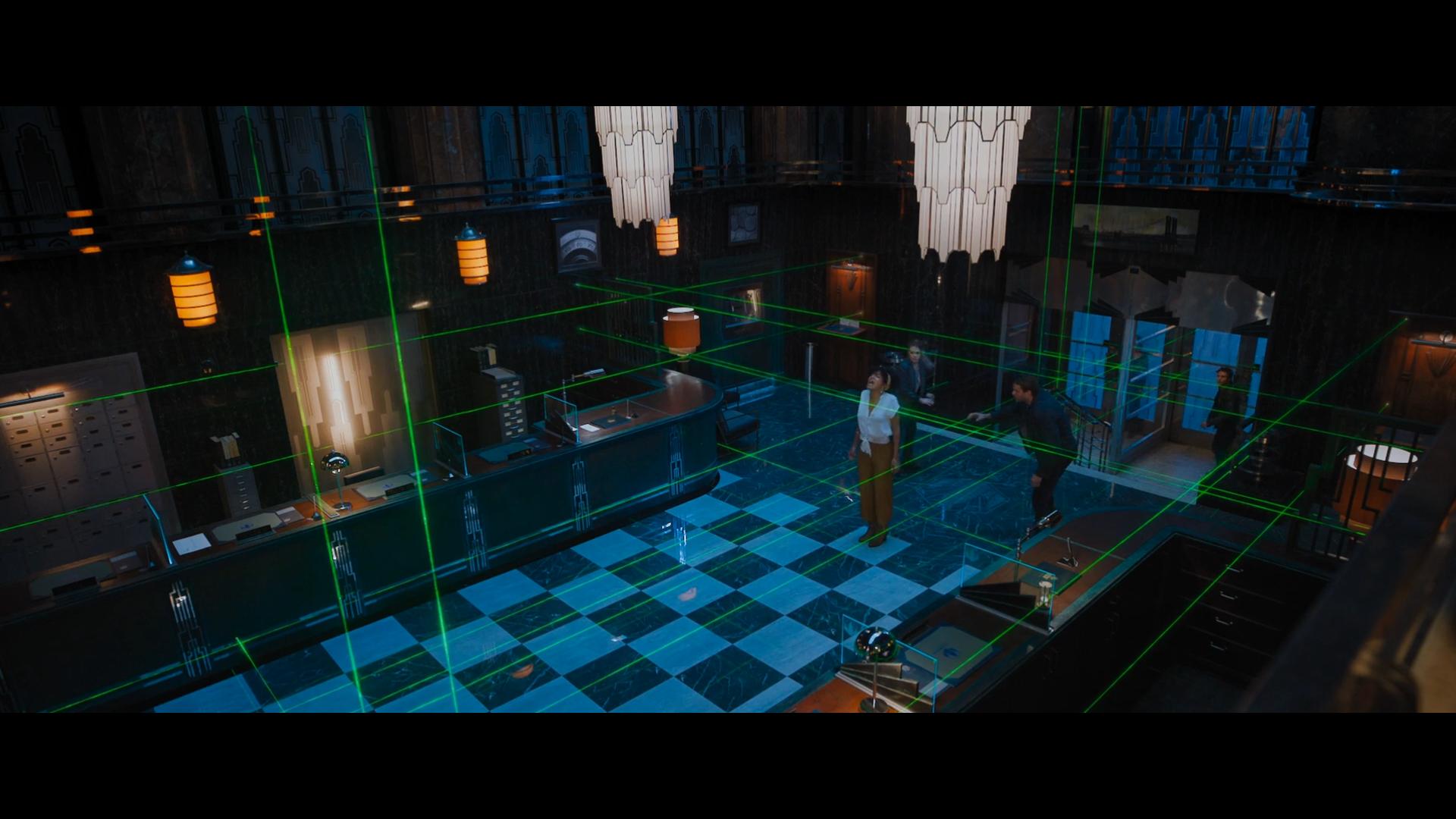 "Escape Room 2" electric shock laser quicksand acid rain, have you ever ...