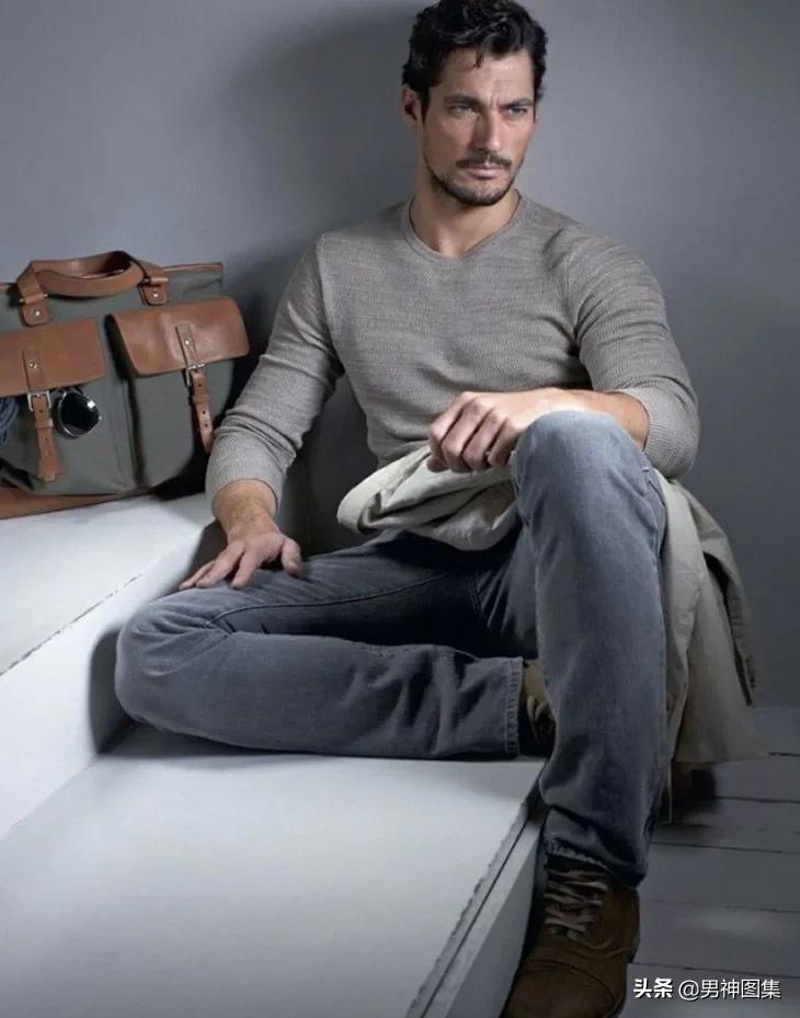 Handsome and charming suave uncle - iMedia