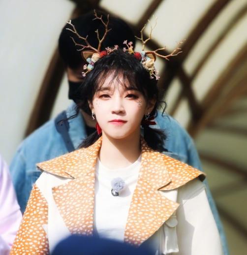 The latest look of "Running Man", the baby is still beautiful and ...