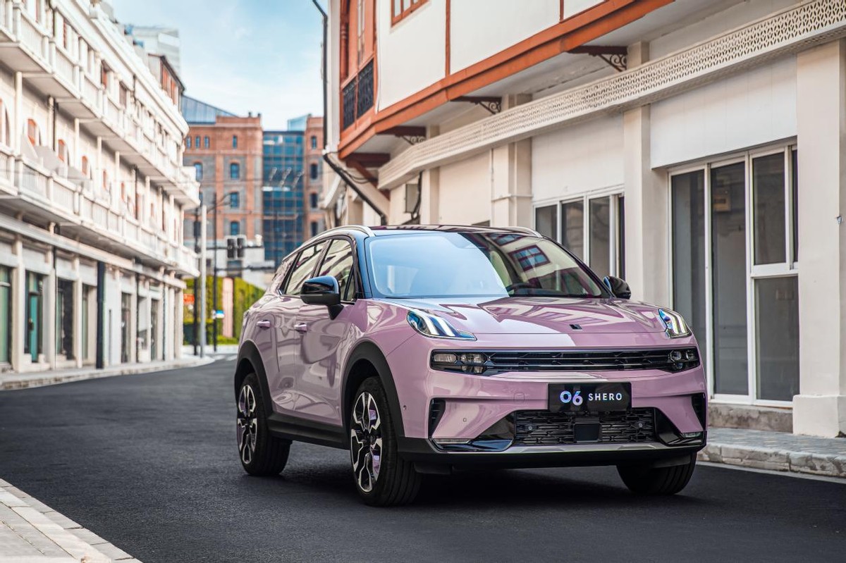 Is the Lynk & Co 06 Shero Pink Special Edition your favorite? - iMedia