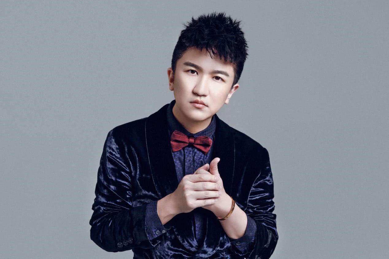 Zhang Dada, who is fascinating, half of the entertainment circle is his ...