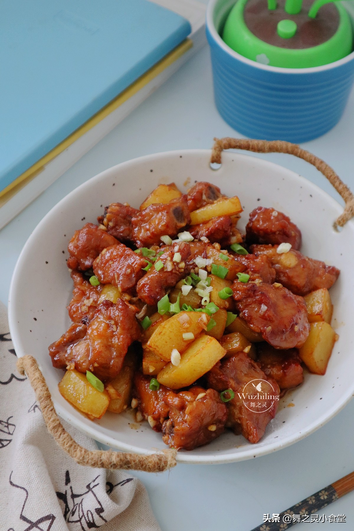 Traditional old Fuzhou cuisine, the ratio of drunk ribs to juice is the ...