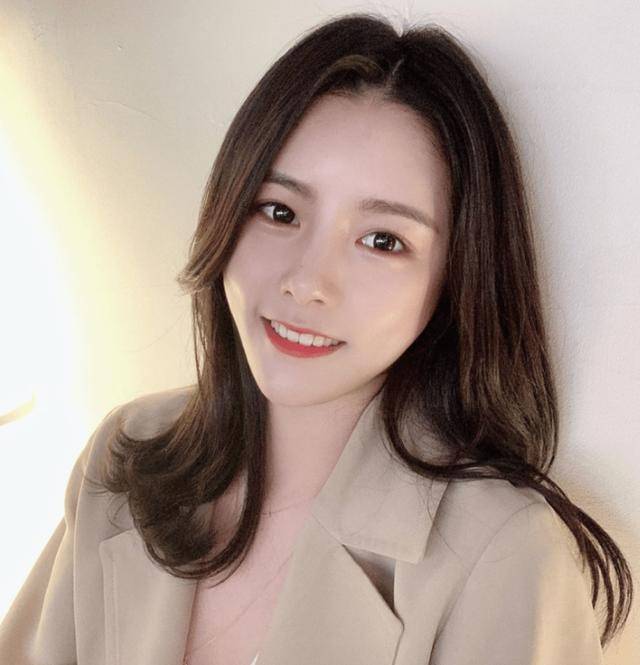 Lee Da-young, the "dancing wizard" of Korean volleyball, has a sweet ...