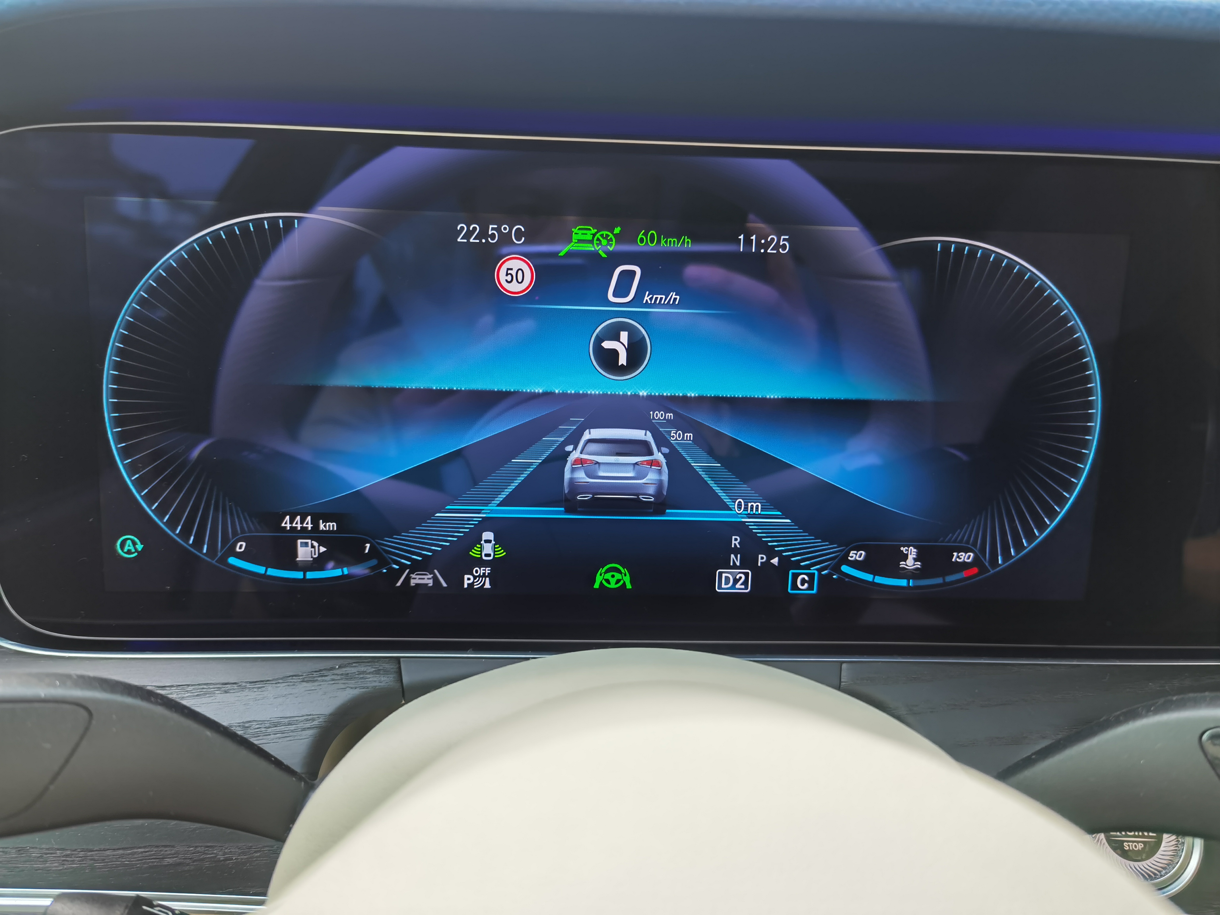 21 Mercedes-Benz E300 modified 23P intelligent driving assistance system to increase the safety ...